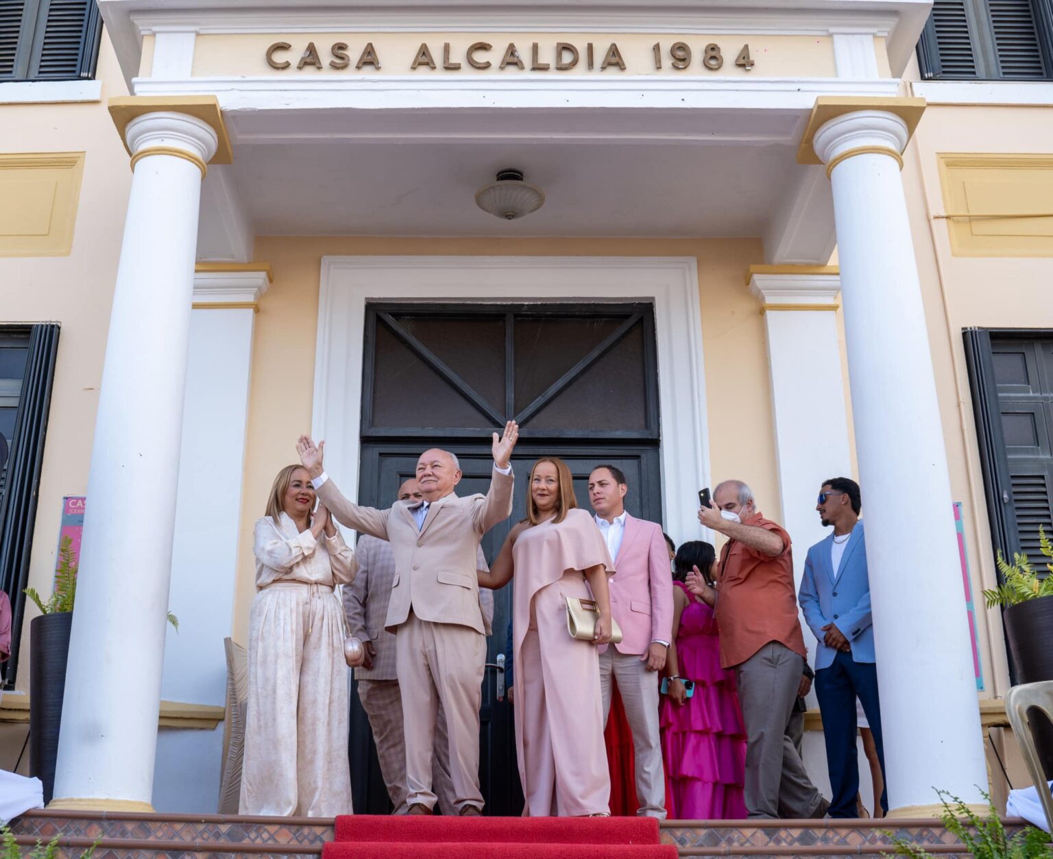 Alcalde de Juncos juramenta para su séptimo término y renueva su ...