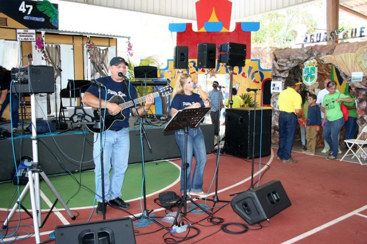 Dedican Semana de Aniversario de CROEM al director de la escuela ...
