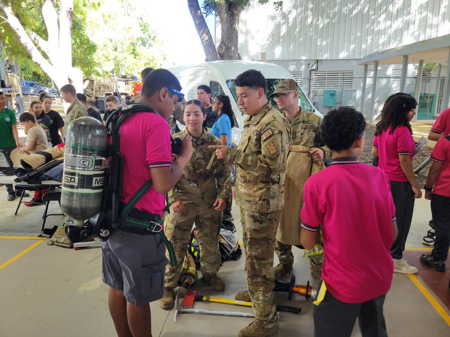 Educación integral en Ceiba: Santiago Iglesias Pantín combina estudios ...